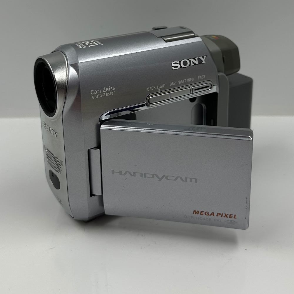Pre-owned SONY DCR-HC40E HANDYCAM DIGITAL VIDEO CAMERA RECORDER - Own4Less